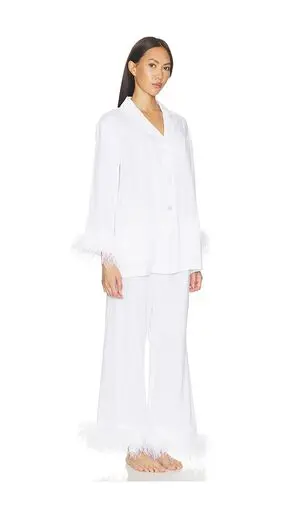 Sleeper Party Pajama Set With Detachable Feathers