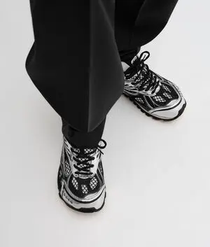 Bottega Veneta Orbit Lace-up Sneakers - Black/silver