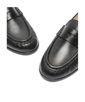 STUART WEITZMAN Spencer Loafer With Tonal Stitching - Black