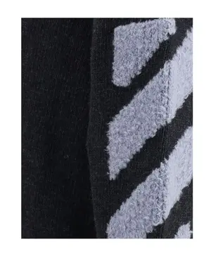 Off-White Diagonal Stripe Fuzzy Crewneck Knitted Jumper