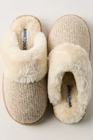 Minnetonka Flat Shoes For Women