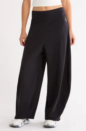 Free People Hot Shot Barrel Leg Pants - Solid Black