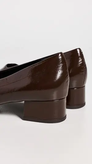REFORMATION Inez Pumps