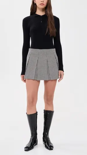Alice + Olivia Emilie Pleated Mini Skirt In Houndstooth