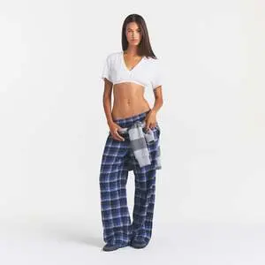 SKIMS Super Cropped V-neck T-shirt
