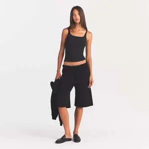 SKIMS Long Short | Black | | Cotton Fleece