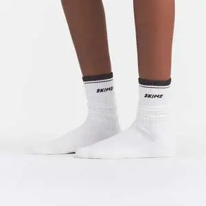 SKIMS Ribbed Crew Logo Sock 3 Pack | Light Neutral | Small | Socks - Stone Multi