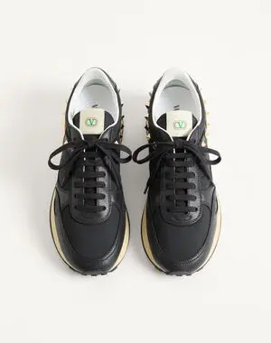 Valentino Garavani Rockstud Low-top Sneakers - Black