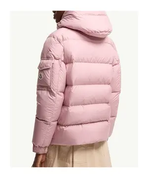Moncler Maya 70 Hooded Short Down Jacket - Pink
