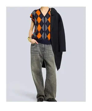 SEMICOUTURE Boyfriend Jeans With Pleated Legs