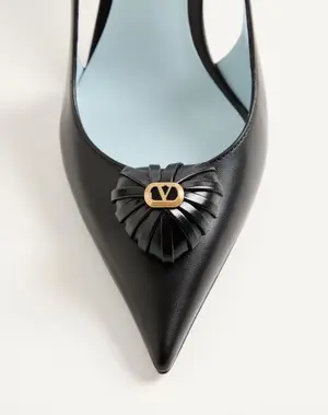 Valentino Garavani Coeur Royal Slingback Pumps - Black