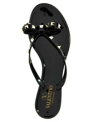 Valentino Garavani Pm Thong Rockstud Sandals - Black