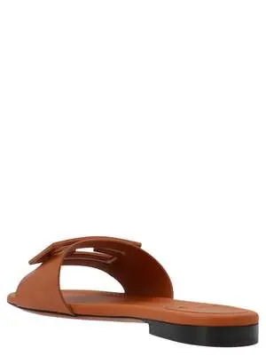 Fendi Slide 'baguette