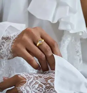 CECE JEWELLERY Elephant & Camellia Ring