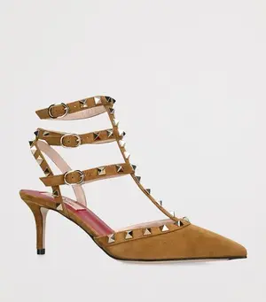 Valentino Garavani Suede Rockstud Pumps - Beige