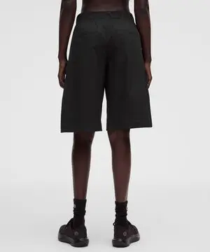Lululemon Woven Mid-rise Bermuda Shorts - Black