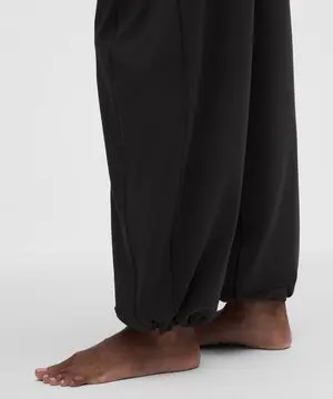 Lululemon Groove Low-rise Relaxed Cinch Pant - Black