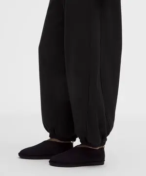 Lululemon Scuba Evolve Oversized Jogger - Black