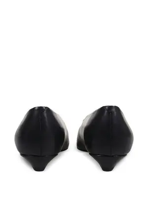 ROGER VIVIER Pointed Toe Leather Ballet Flats - Black