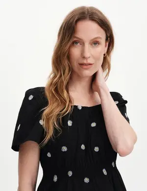 FINERY LONDON Holly Floral Embroidered Cotton Top