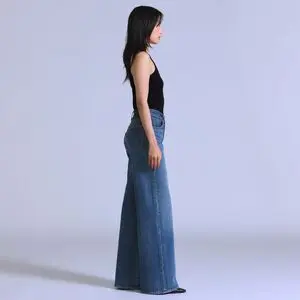 LEVI'S 70s Flare Jeans