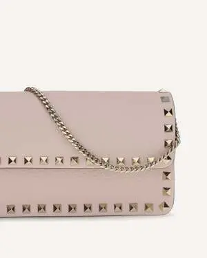 Valentino Garavani Rockstud Chain Wallet - Pink