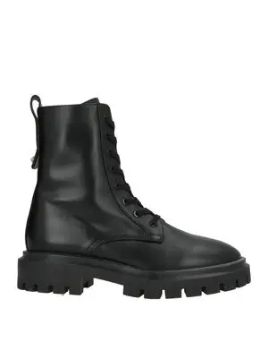 STUART WEITZMAN Calfskin Ankle Boots