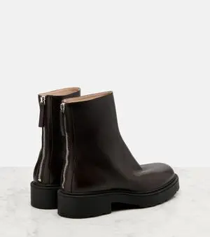 THE ROW Nobilis Leather Ankle Boots - Black