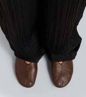 THE ROW Stella Shearling-trimmed Leather Ballet Flats