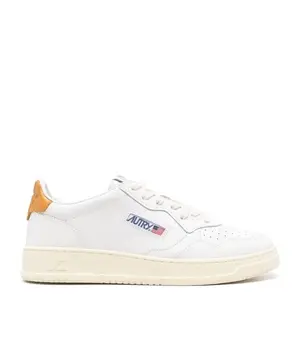 AUTRY Medalist Lace-up Sneakers - White