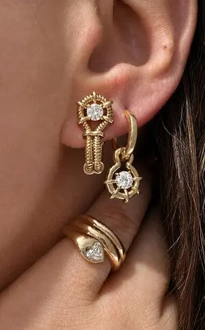 VICE VERSA 14k Yellow Louise Chain Earrings