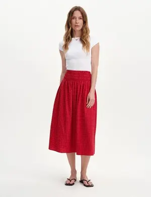 FINERY LONDON Vanessa Gingham Seersucker Midi Skirt - Pink