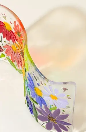 UNCOMMON GOODS Sunlit Garden Glass Sculpture Ohland Studios