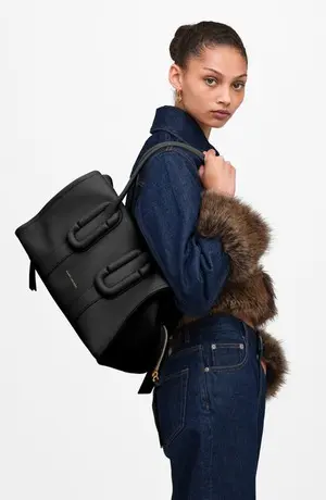 Marc Jacobs Babe City Leather Tote