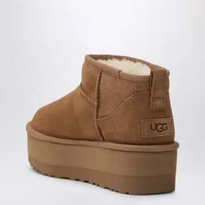 UGG Classic Ultra Mini Platform Boots In Chestnut