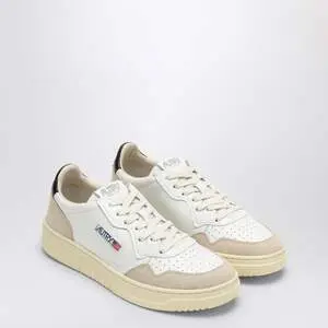AUTRY Medalist Low Top Leather Sneakers - White