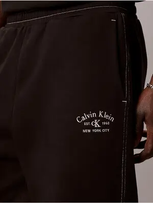 Calvin Klein Stitch Arch Logo Graphic Sweatpants - Black