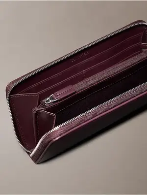 Calvin Klein Signature Logo Strap Zip Wallet - Fudge