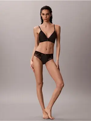 Calvin Klein Geo Lace Lift Triangle Bra
