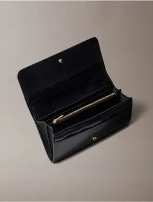 Calvin Klein Monogram Hardware Long Wallet
