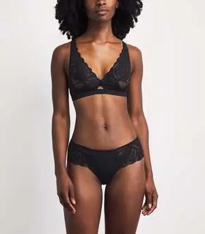 Falke Delicate Touch Triangle Bra - Black