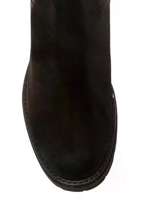 NEROGIARDINI Elasticated-side Chelsea Boots