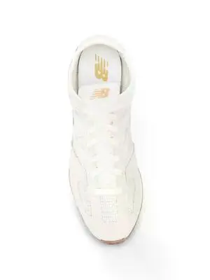NEW BALANCE 471 Panelled Sneakers