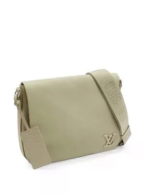 LOUIS VUITTON Takeoff Aerogram Messenger Bag - Green