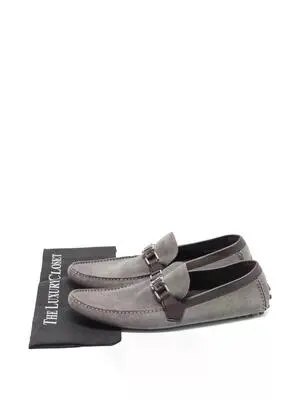 LOUIS VUITTON Suede Hockenheim Loafers With Initialen Plaque - Grey
