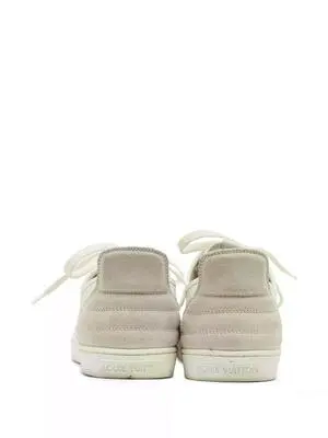 LOUIS VUITTON Sneakers - White