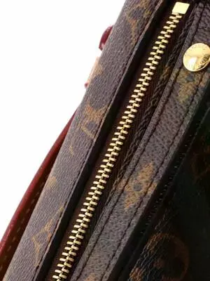 LOUIS VUITTON Pochette Metis Monogram Canvas East West Crossbody Bag - Brown