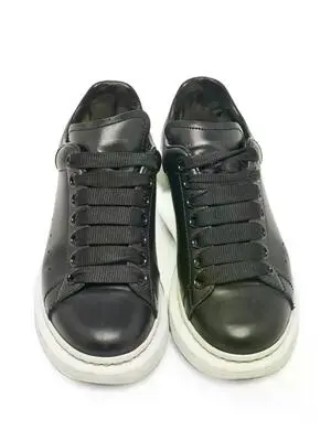 Alexander McQueen Oversized Leather Low-top Sneakers - Black