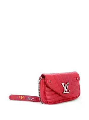 LOUIS VUITTON New Wave Chain Pochette Quilted Leather Clutch Bag