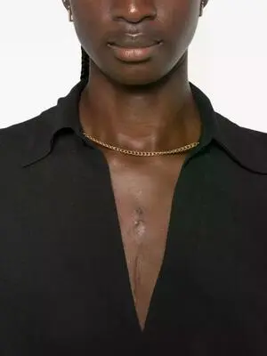 Imperial V-neck Sleeveless Top With Classic Collar And Box Pleat